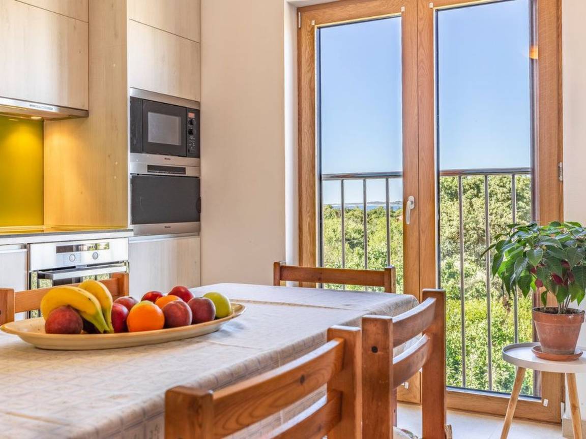 78 M² Apartment ∙ 2 Bedrooms ∙ 4 Guests - Premantura