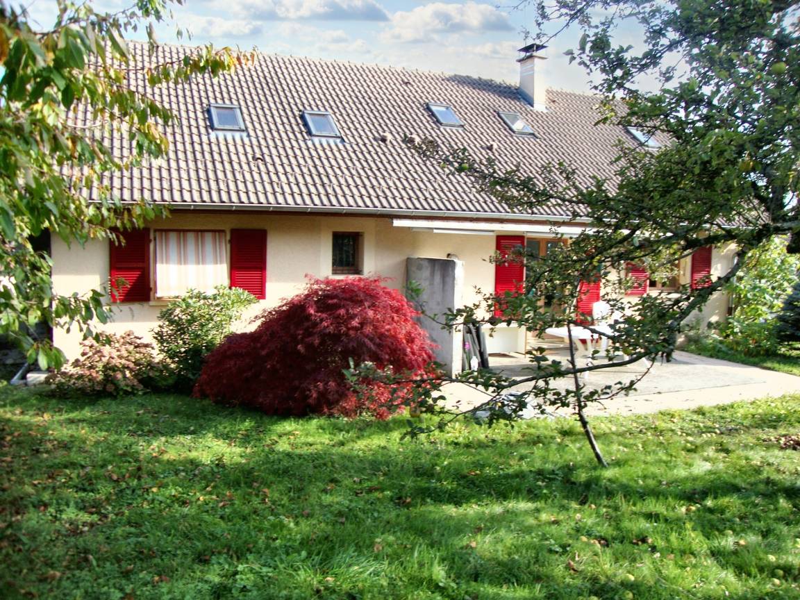 120 M² Casa ∙ 4 Habitaciones ∙ 7 Huéspedes - Saint-Genis-Pouilly