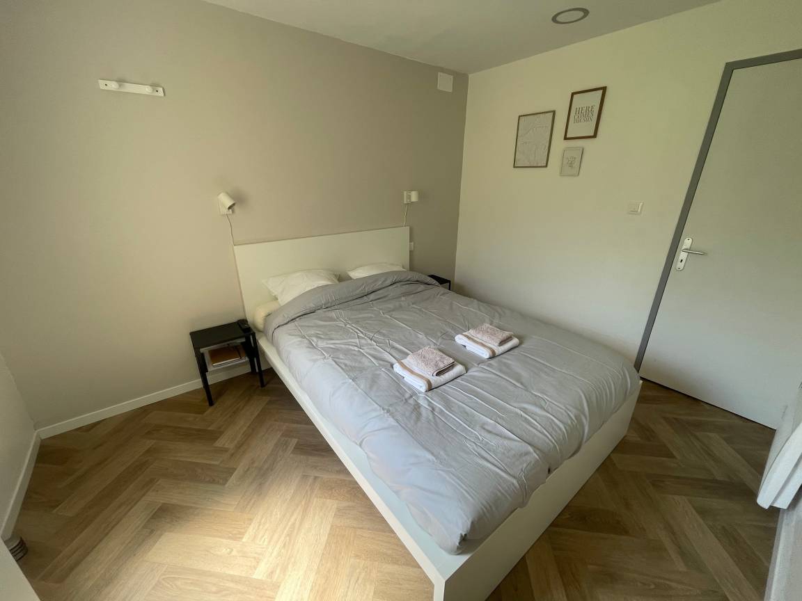 12 M² Chambre D'hôtes ∙ 1 Chambre ∙ 2 Personnes - Montignac