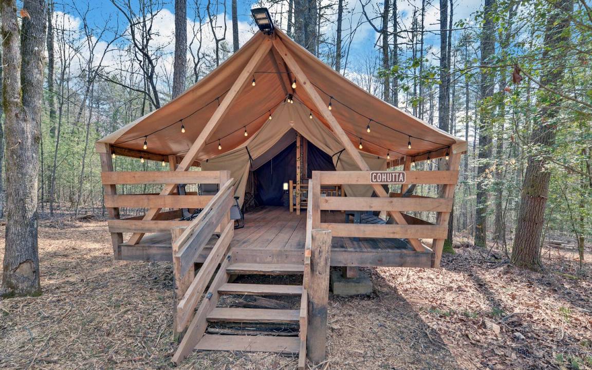 Camping-unterkunft ∙ 1 Schlafzimmer ∙ 4 Gäste - Suches, GA
