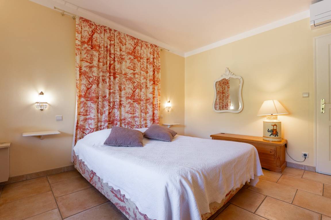 20 M² Chambre D'hôtes ∙ 1 Chambre ∙ 2 Personnes - Moustiers-Sainte-Marie