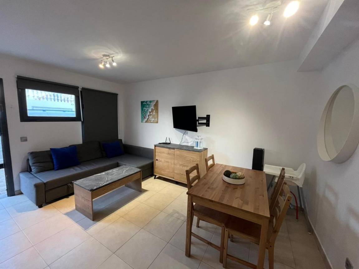 60 M² Apartment ∙ 2 Bedrooms ∙ 4 Guests - El Cotillo
