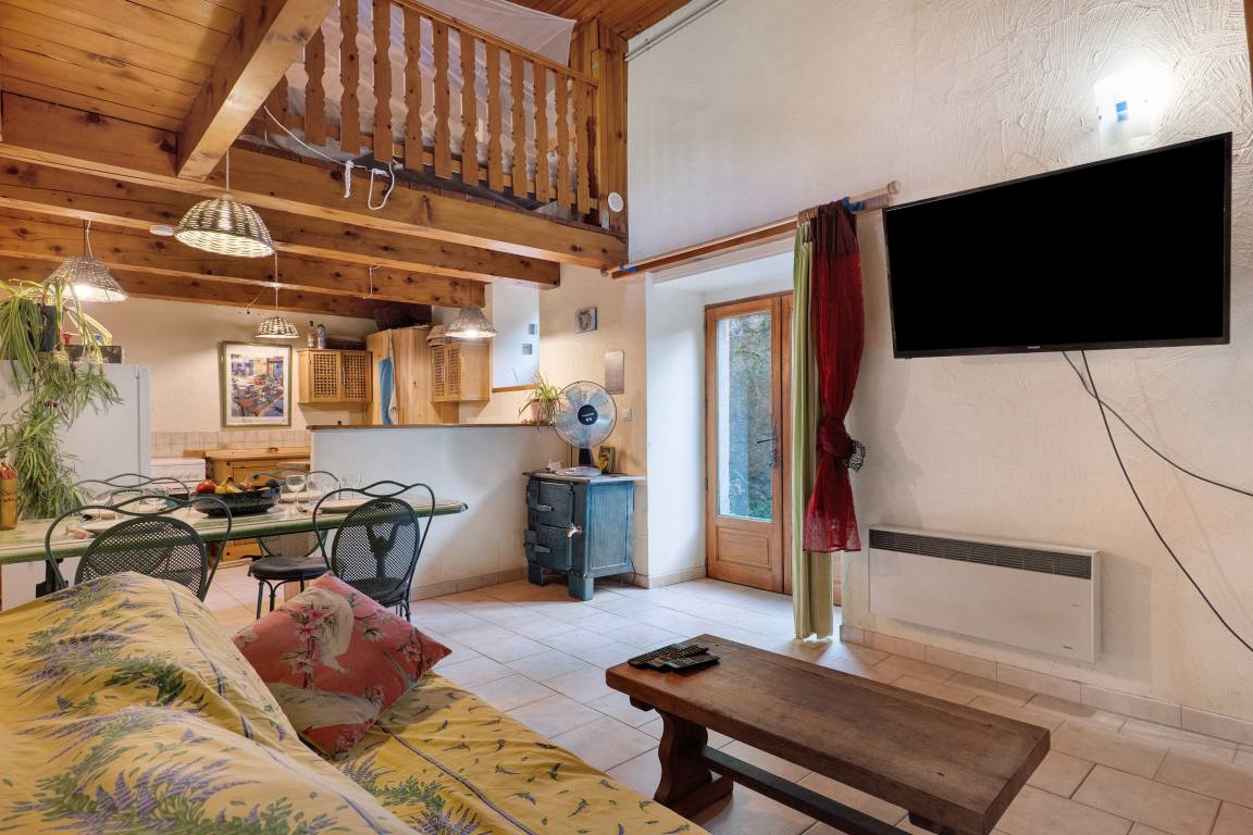 55 M² Landhaus ∙ 2 Schlafzimmer ∙ 4 Gäste - Largentière