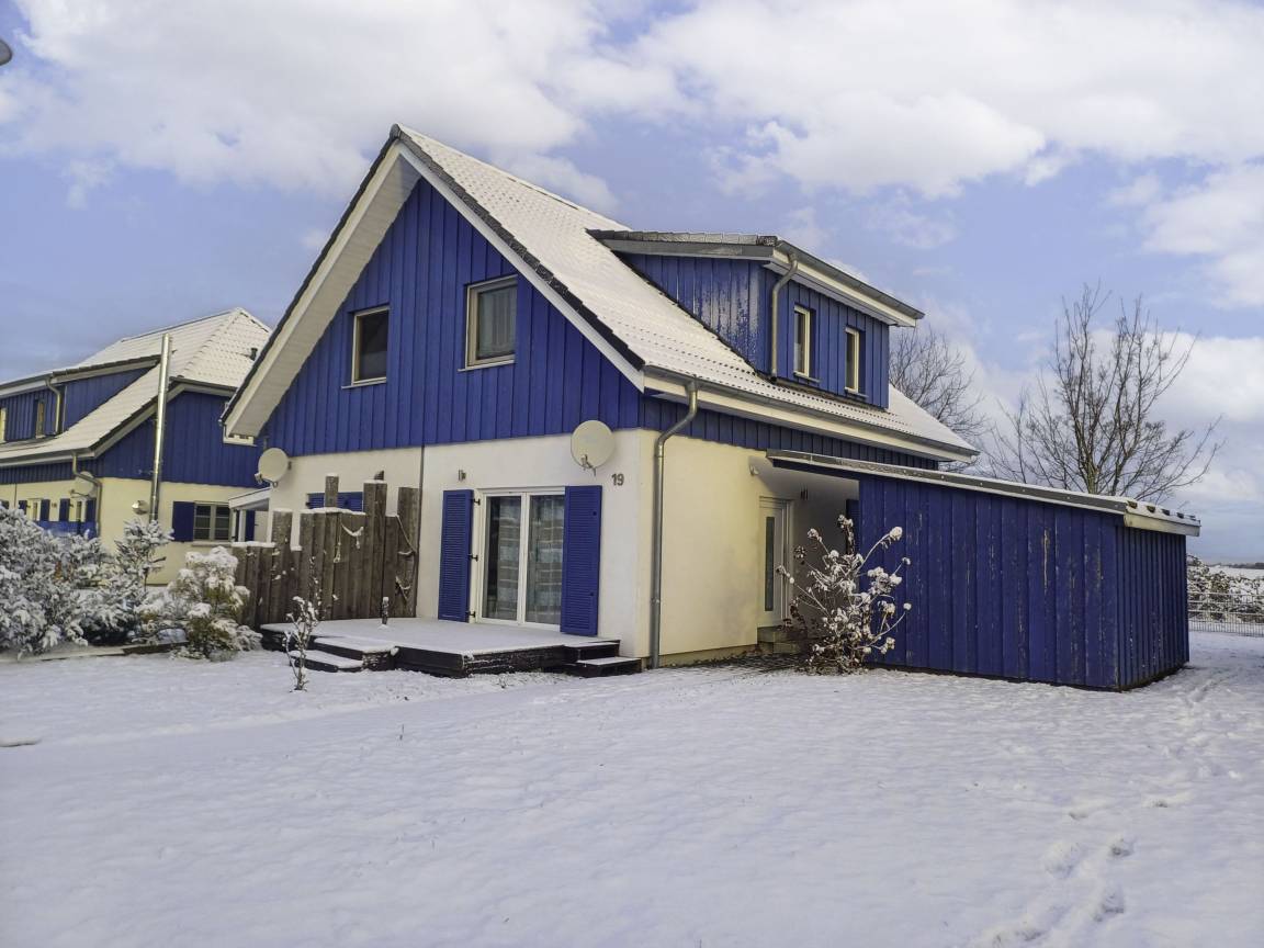 65 M² Ferienhaus ∙ 1 Schlafzimmer ∙ 4 Gäste - Stralsund