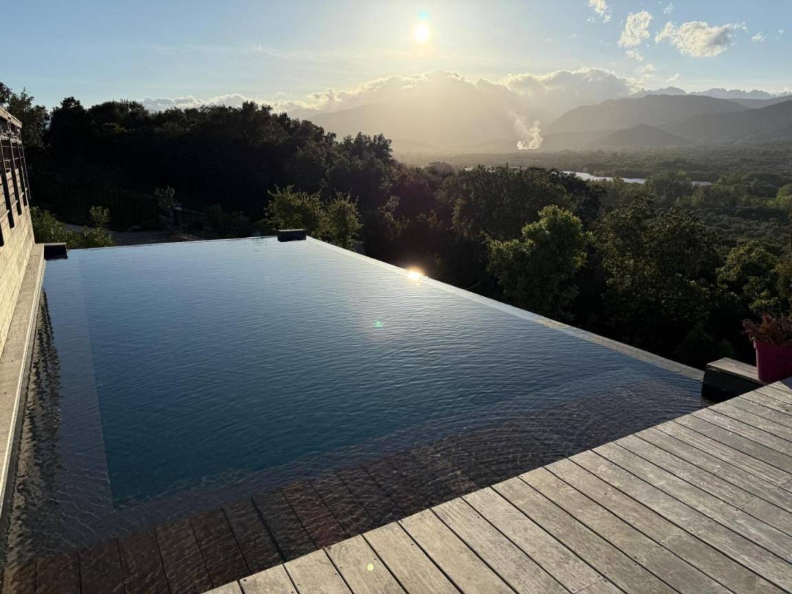 150 M² Gîte ∙ 4 Schlafzimmer ∙ 8 Gäste - Corse