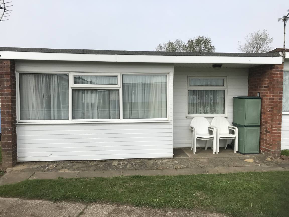 35 M² Chalet ∙ 2 Bedrooms ∙ 4 Guests - Great Yarmouth Beach