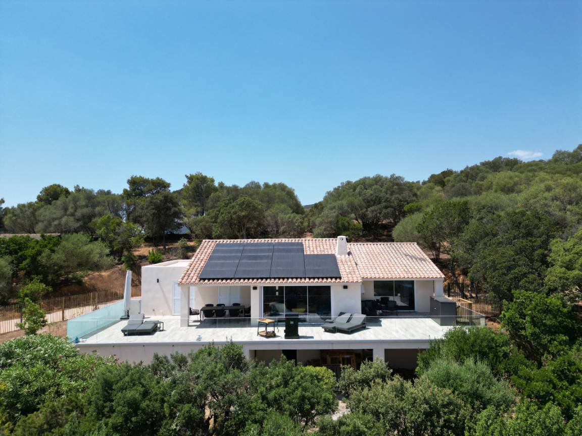 150 M² Ferienhaus ∙ 3 Schlafzimmer ∙ 6 Gäste - Santa Giulia