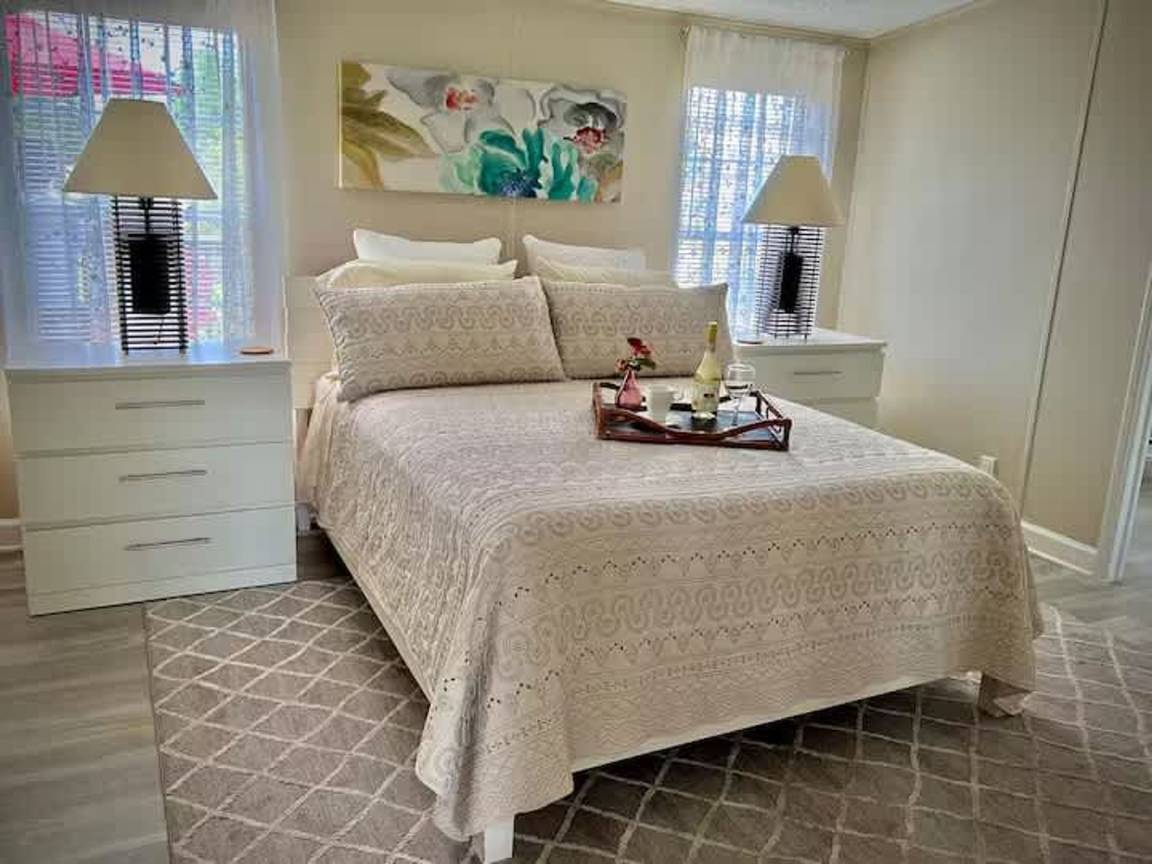 House ∙ 2 Bedrooms ∙ 4 Guests - Palm Beach Gardens, FL