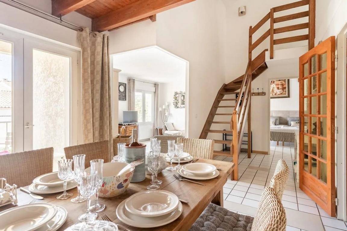 90 M² Appartement ∙ 3 Chambres ∙ 6 Personnes - Fréjus