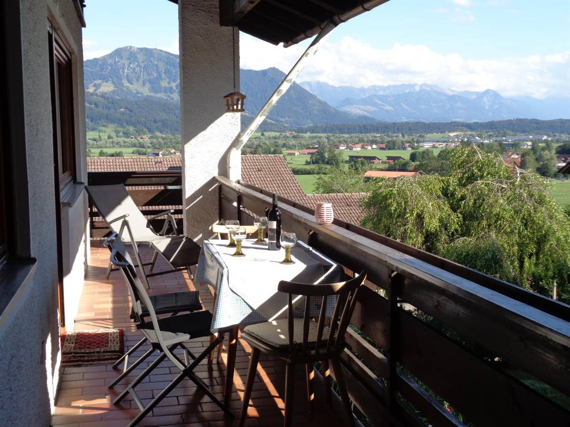 100 M² Apartment ∙ 2 Bedrooms ∙ 4 Guests - Immenstadt