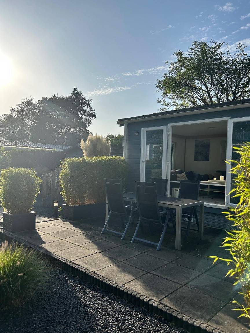 35 M² Ferienhaus ∙ 2 Schlafzimmer ∙ 4 Gäste - Kamperland