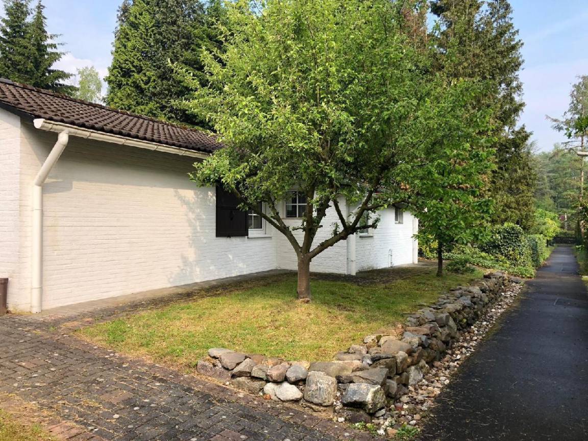 110 M² Ferienhaus ∙ 2 Schlafzimmer ∙ 6 Gäste - Nettetal