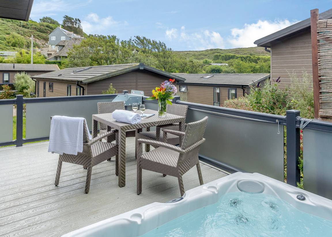 Chalet ∙ 2 Bedrooms ∙ 4 Guests - Cornwall