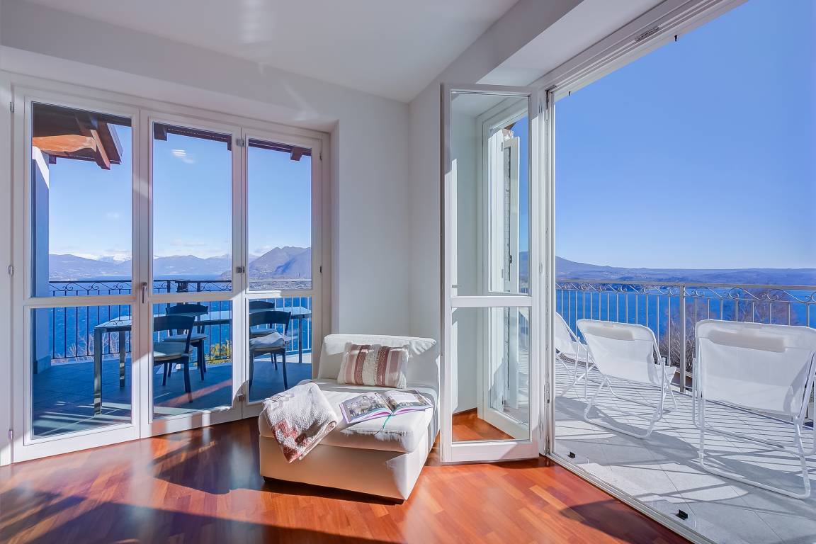 110 M² Appartement ∙ 2 Chambres ∙ 6 Personnes - Stresa