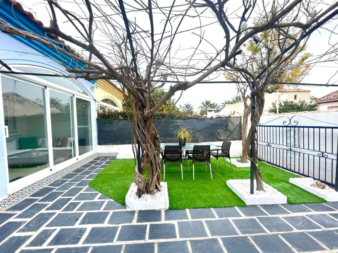 129 M² Maison De Vacances ∙ 3 Chambres ∙ 8 Personnes - Orba