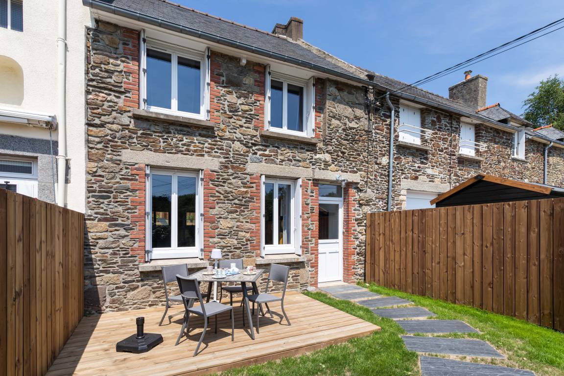 80 M² Huis ∙ 2 Slaapkamers ∙ 4 Gasten - Cancale