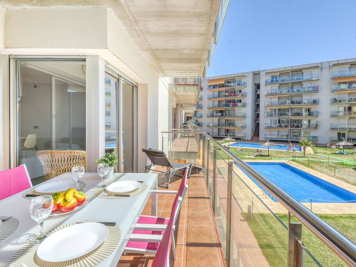 50 M² Apartment ∙ 2 Bedrooms ∙ 4 Guests - Roses