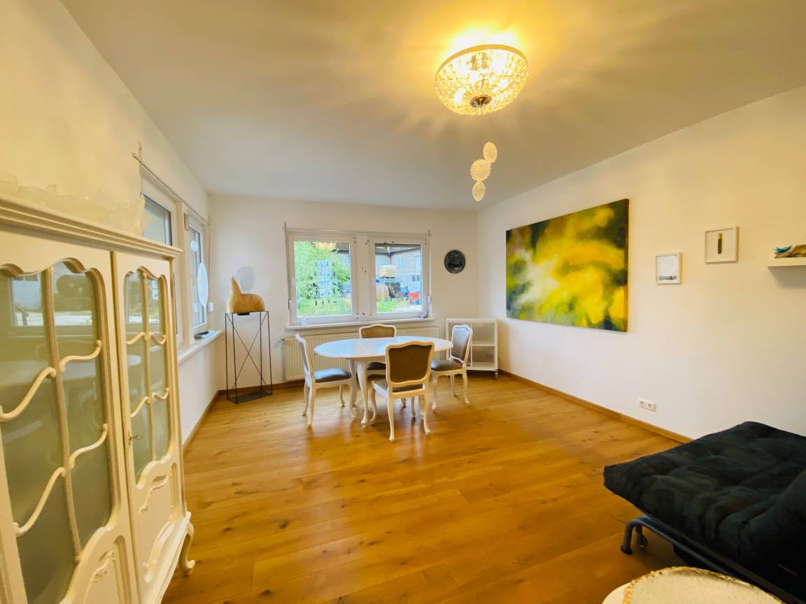 69 M² Ferienwohnung ∙ 1 Schlafzimmer ∙ 4 Gäste - Trittenheim