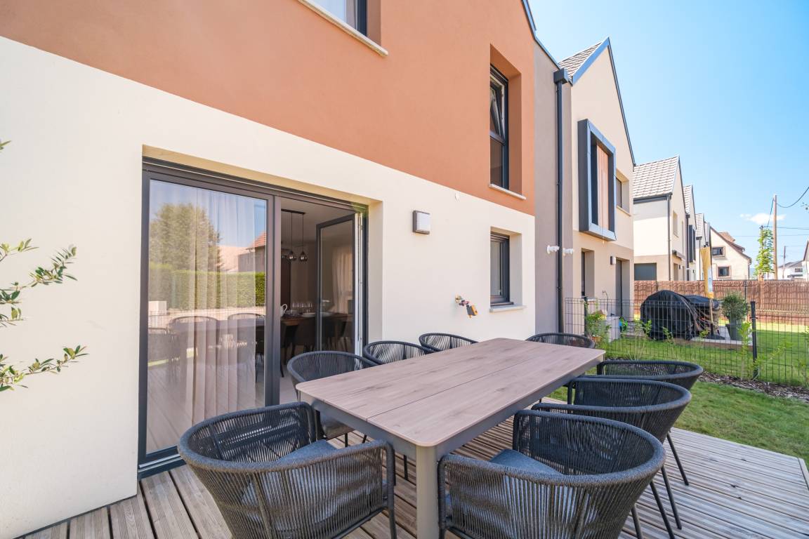 73 M² Huis ∙ 2 Slaapkamers ∙ 5 Gasten - Colmar