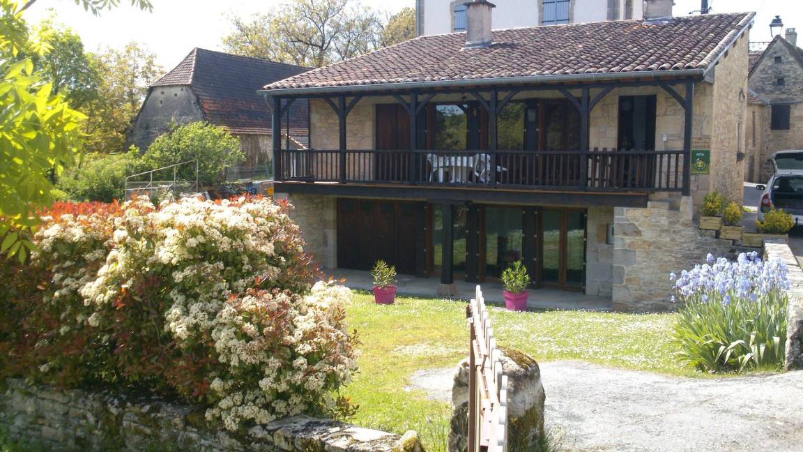 88 M² Gîte ∙ 2 Chambres ∙ 4 Personnes - Figeac