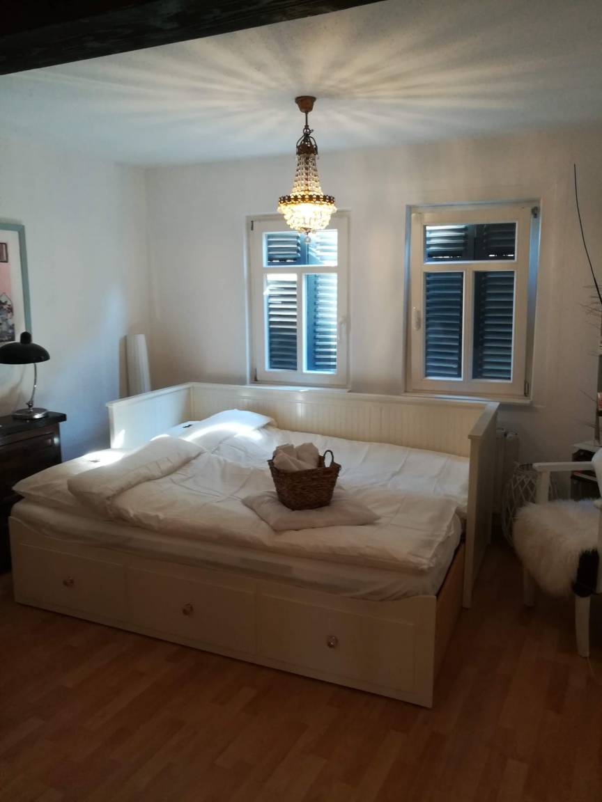 55 M² Ferienwohnung ∙ 1 Schlafzimmer ∙ 4 Gäste - Steinbach (Taunus)