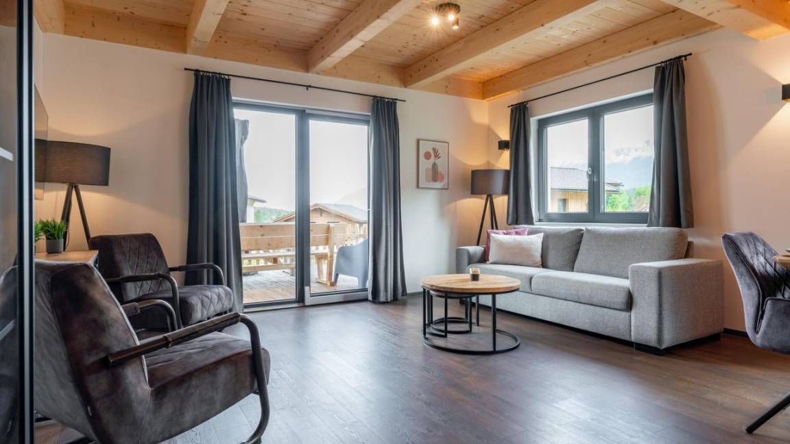 176 M² Ferienhaus ∙ 6 Schlafzimmer ∙ 12 Gäste - Weißensee