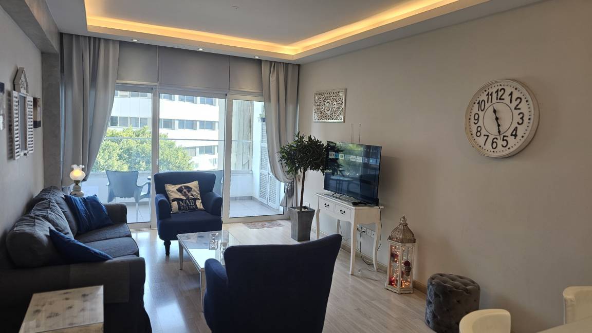 65 M² Apartamento ∙ 1 Habitación ∙ 2 Huéspedes - Nicosia
