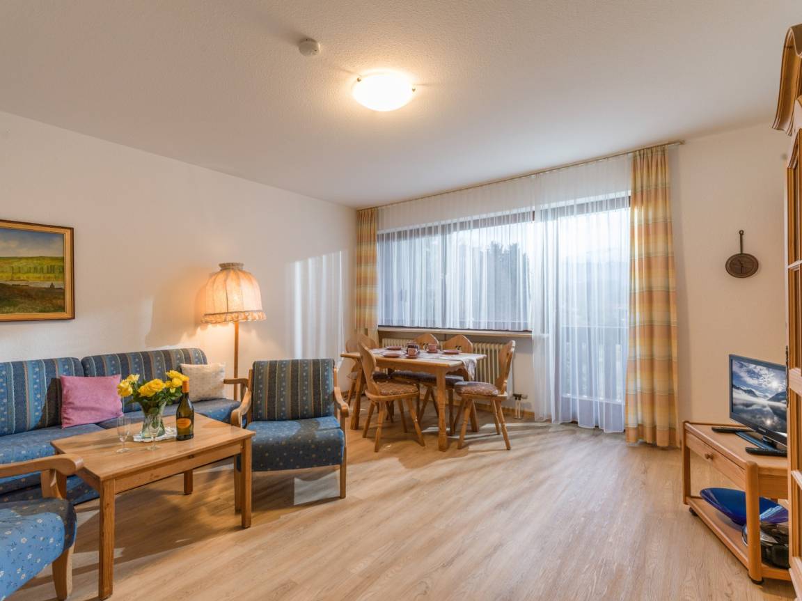 49 M² Ferienwohnung ∙ 1 Schlafzimmer ∙ 5 Gäste - Oberaudorf
