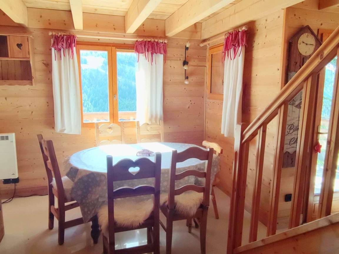 60 M² Chalet ∙ 2 Bedrooms ∙ 6 Guests - Isola 2000