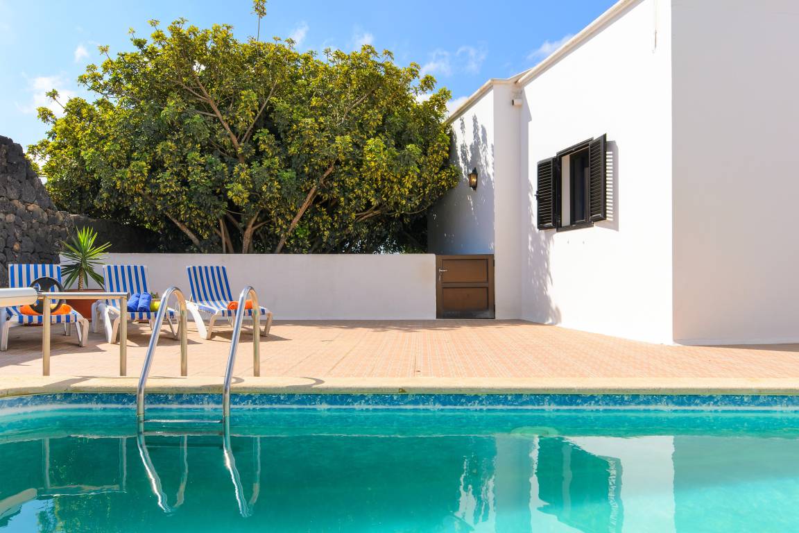 100 M² Maison De Campagne ∙ 3 Chambres ∙ 8 Personnes - Lanzarote