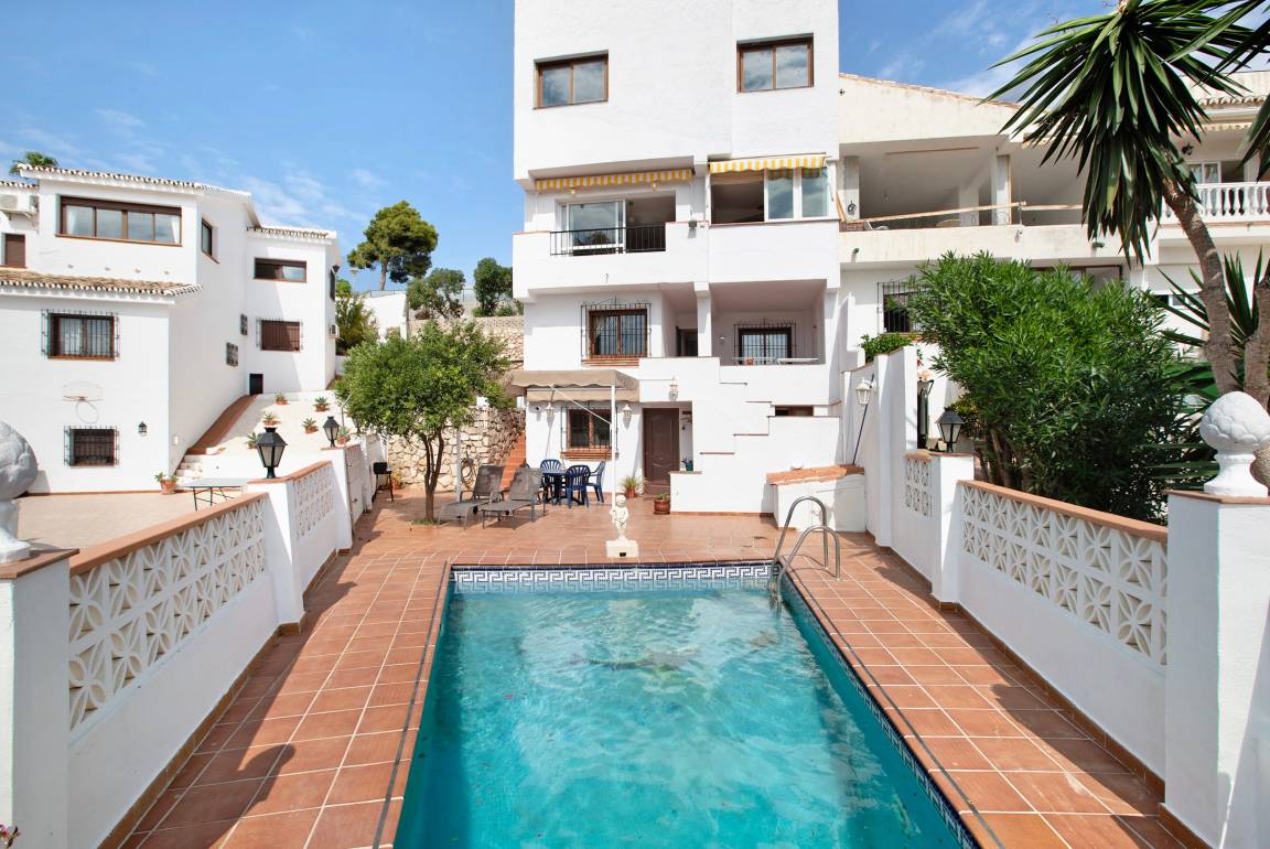 150 M² Ferienhaus ∙ 3 Schlafzimmer ∙ 6 Gäste - Benalmádena