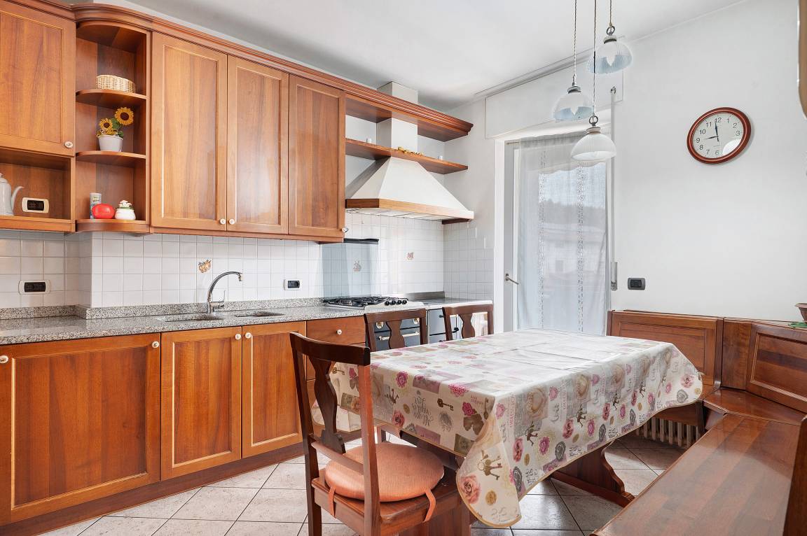 90 M² Appartamento Vacanza ∙ 1 Camera Da Letto ∙ 5 Ospiti - Coredo