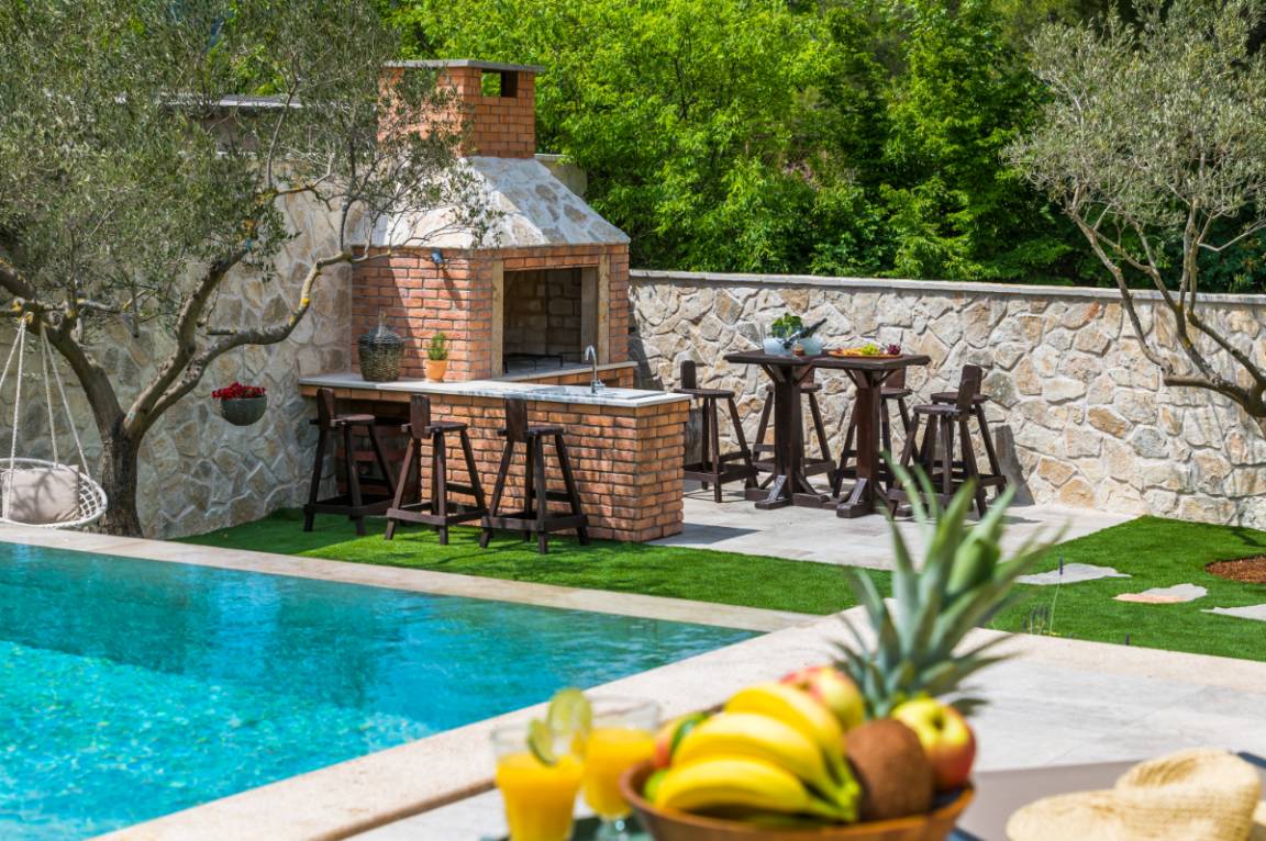 220 M² Villa ∙ 4 Schlafzimmer ∙ 9 Gäste - Šibenik