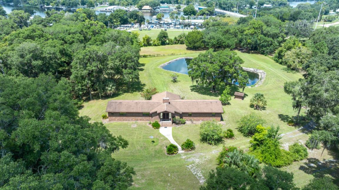 74 M² House ∙ 3 Bedrooms ∙ 8 Guests - Lake George State Forest, De Leon Springs
