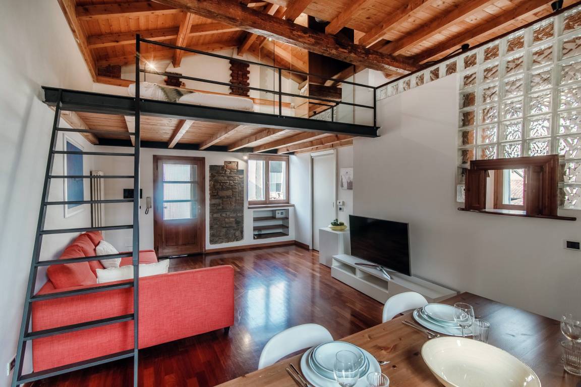 64 M² Apartment ∙ 1 Bedroom ∙ 3 Guests - Como