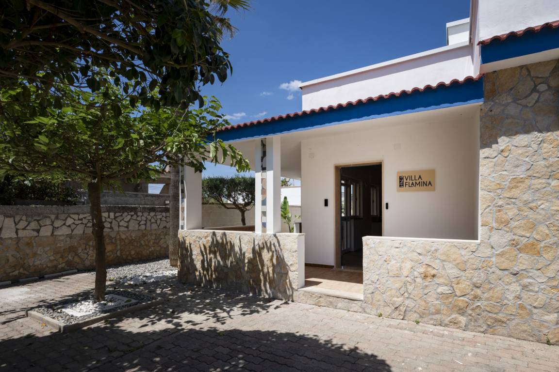 153 M² Villa ∙ 4 Habitaciones ∙ 8 Huéspedes - Lizzano