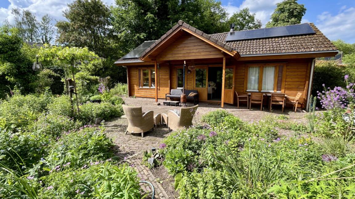 74 M² Huis ∙ 3 Slaapkamers ∙ 4 Gasten - Winterswijk