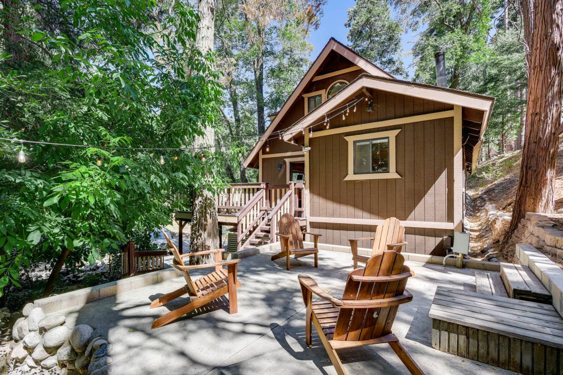 201 M² Casa ∙ 4 Habitaciones ∙ 10 Huéspedes - Crestline, CA