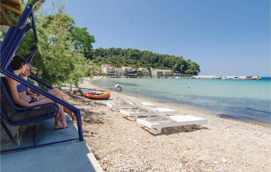 72 M² House ∙ 2 Bedrooms ∙ 6 Guests - Mljet