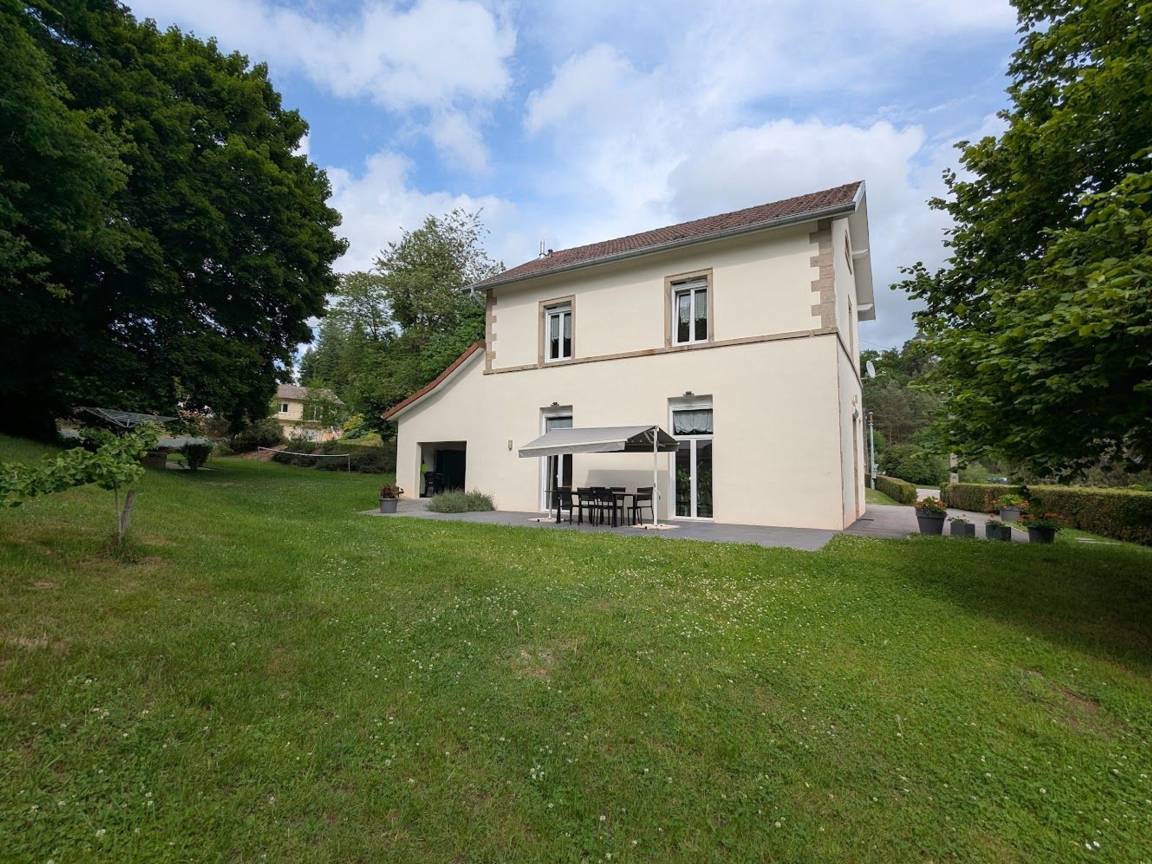 123 M² Cottage ∙ 4 Bedrooms ∙ 6 Guests - Alps