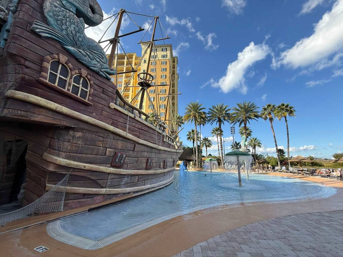 Apartment ∙ 2 Bedrooms ∙ 6 Guests - Orlando, FL