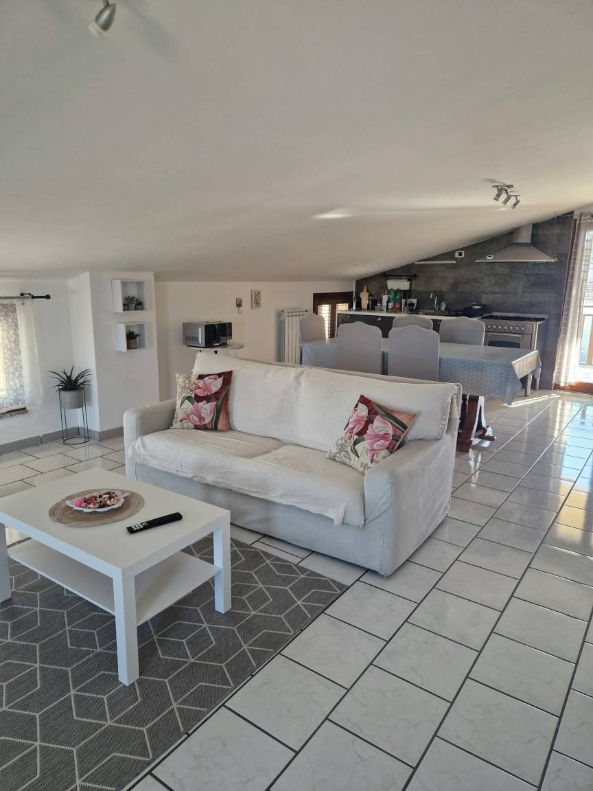 90 M² Apartment ∙ 2 Bedrooms ∙ 4 Guests - Torino di Sangro