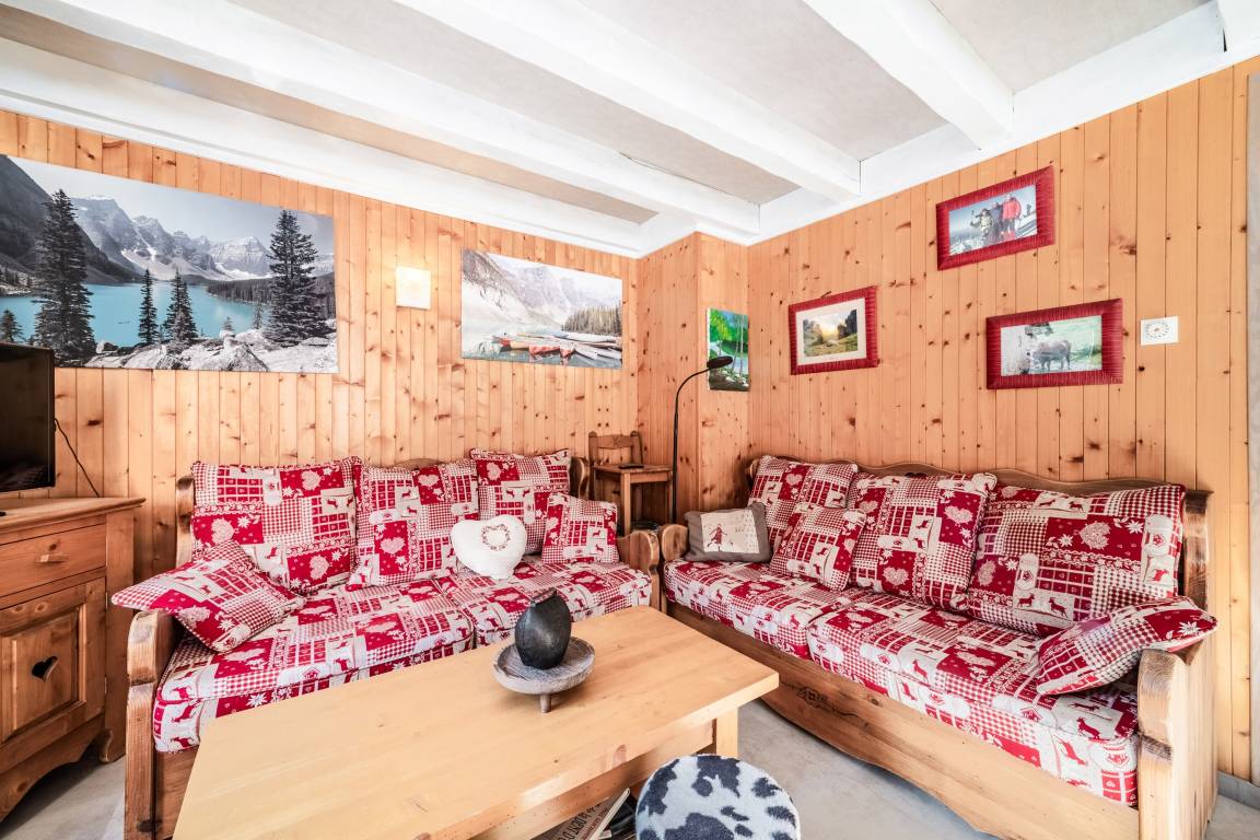 120 M² Chalet ∙ 5 Chambres ∙ 11 Personnes - Évian-les-Bains