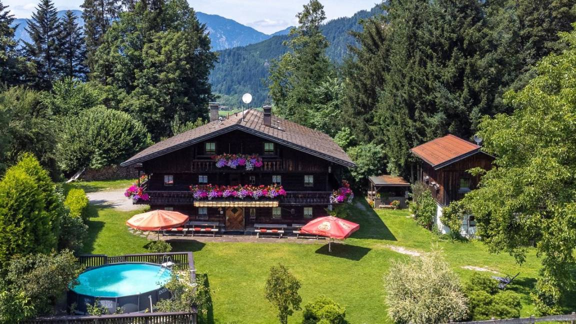 300 M² House ∙ 7 Bedrooms ∙ 30 Guests - Alpbach
