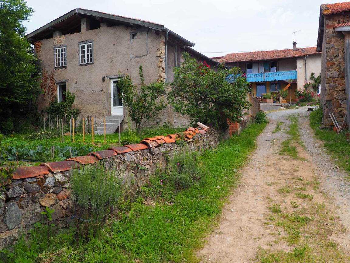 130 M² Cottage ∙ 4 Bedrooms ∙ 12 Guests - Loire