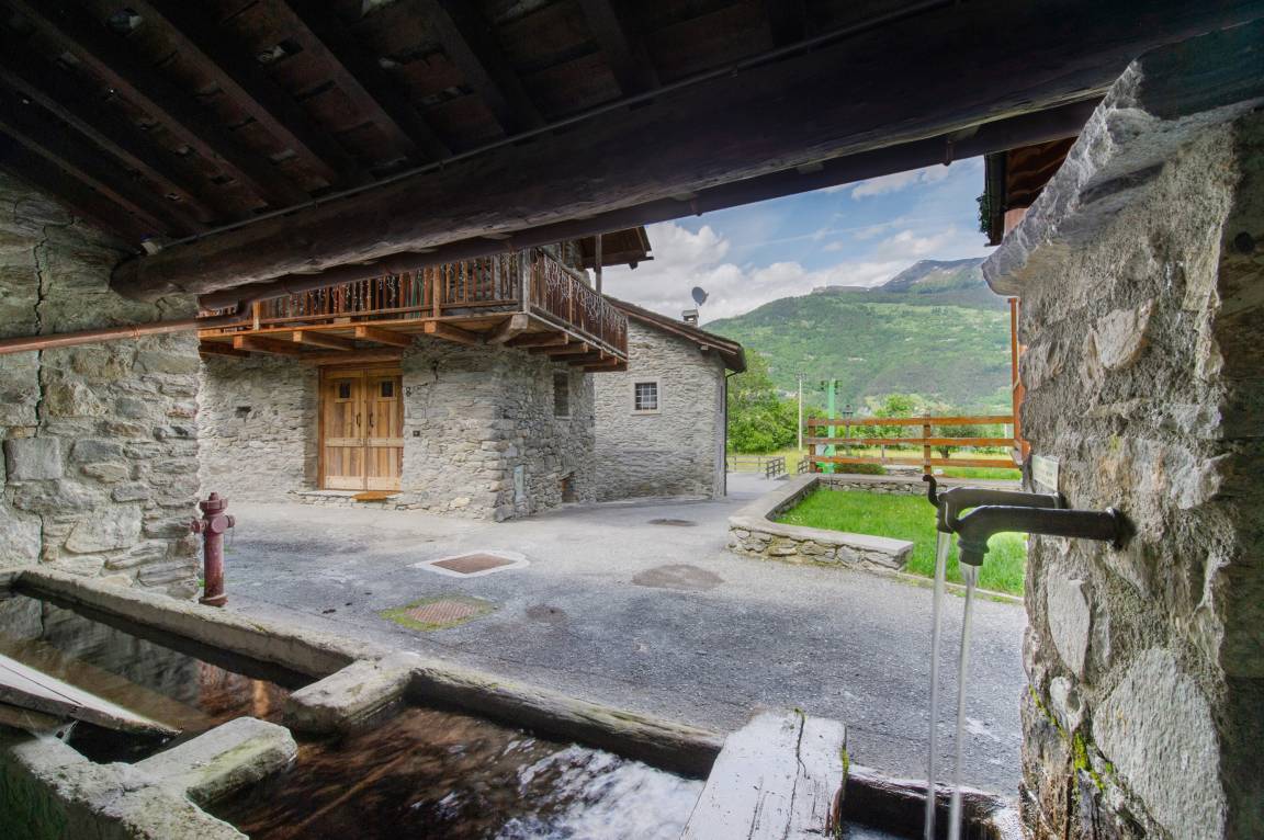70 M² Cabin ∙ 2 Bedrooms ∙ 4 Guests - Courmayeur
