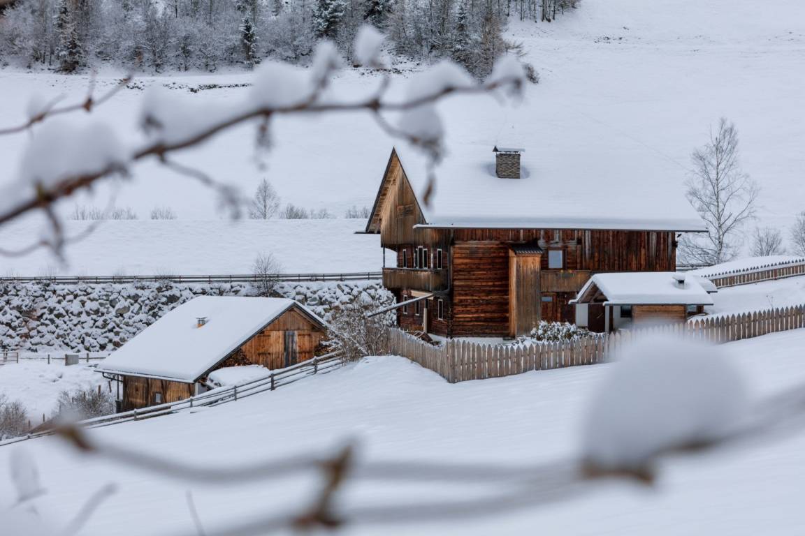 115 M² Chalet ∙ 4 Bedrooms ∙ 9 Guests - Bruneck