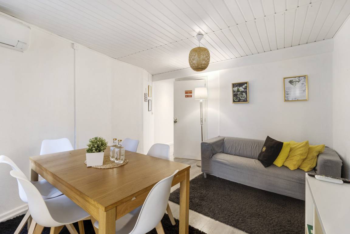 70 M² Apartamento ∙ 2 Habitaciones ∙ 6 Huéspedes - Guimarães