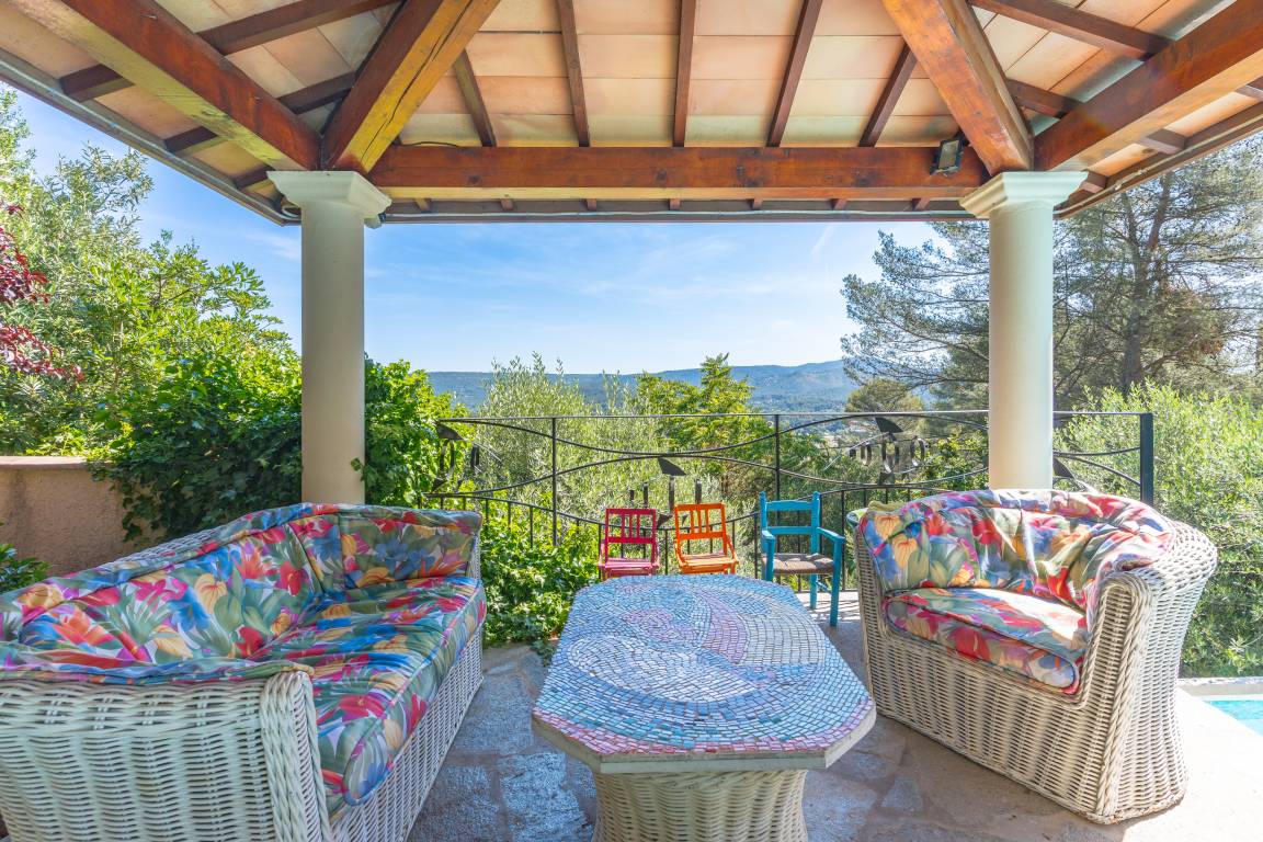 130 M² Maison De Vacances ∙ 3 Chambres ∙ 6 Personnes - La Bouilladisse