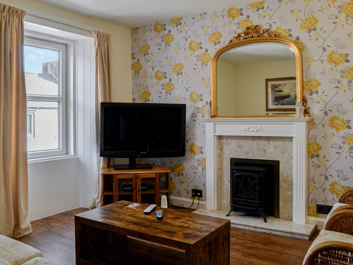 Cottage ∙ 3 Bedrooms ∙ 9 Guests - Castle Douglas